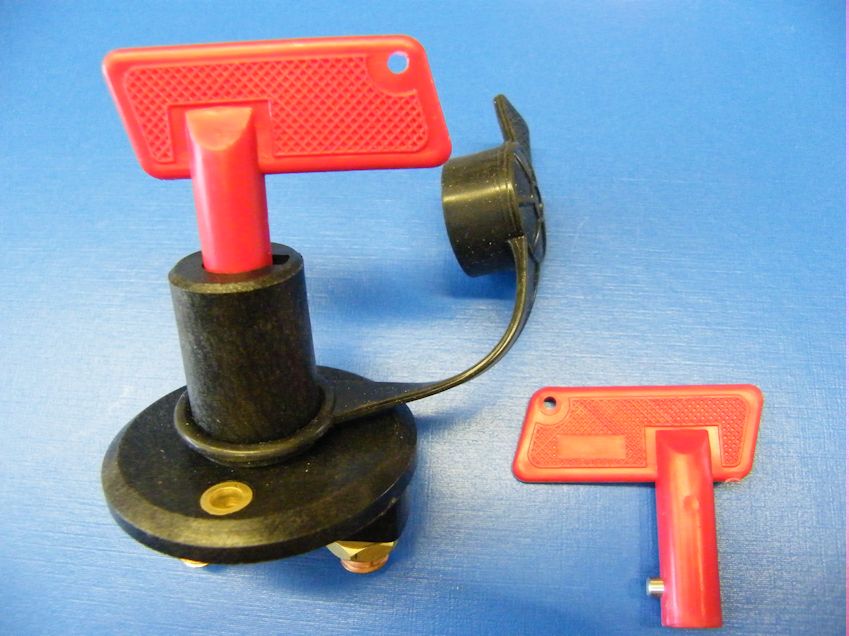 BATTERY ISOLATOR SWITCH (RALLY STYLE) – TRGB