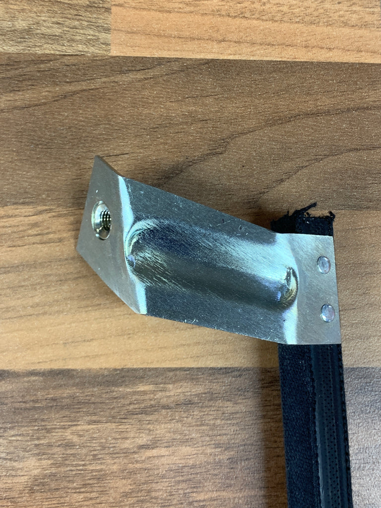 DOOR WINDOW CHANNEL ASSEMBLY TR5 TR6 (R/H FRONT) – TRGB