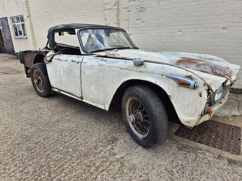 1967 TRIUMPH TR4A ORIGINAL UK CAR – TRGB