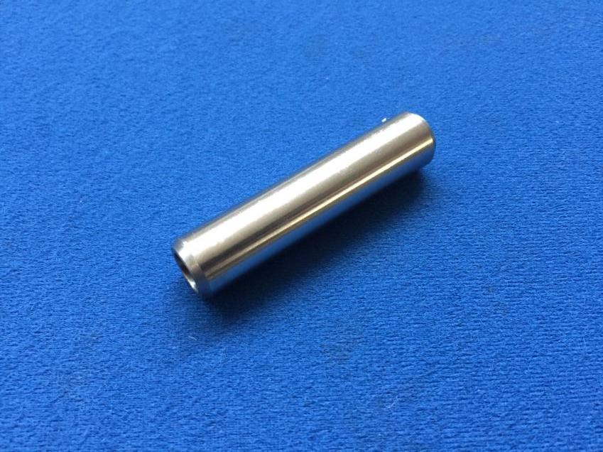 EXHAUST VALVE STEM GUIDE 6 CYLINDER MODELS TR5/6 – TRGB