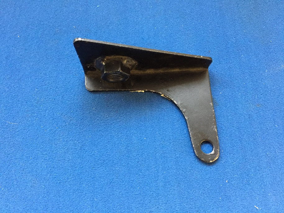 TR4A-6 EXHAUST MOUNT – TRGB