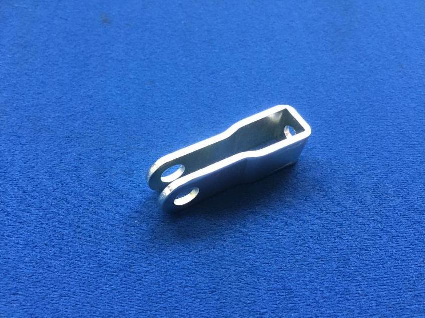 TR HANDBRAKE CABLE FORK END – TRGB