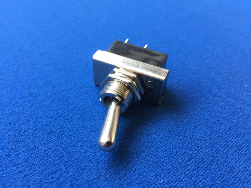 TOGGLE FLICK SWITCH – TRGB