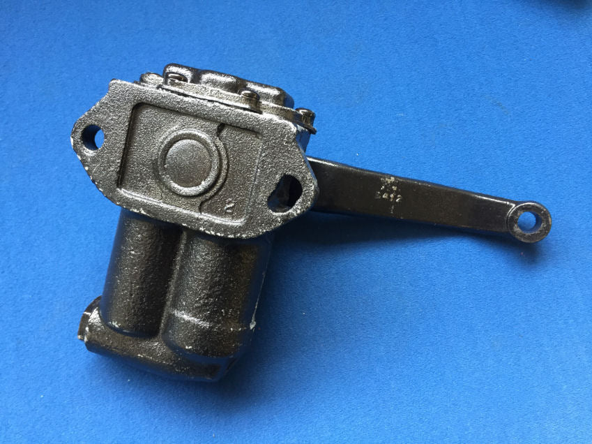 TR2-4 REAR SHOCK ABSORBER, RIGHT HAND REAR (LEVER ARM SHOCK RE-CONDITI ...