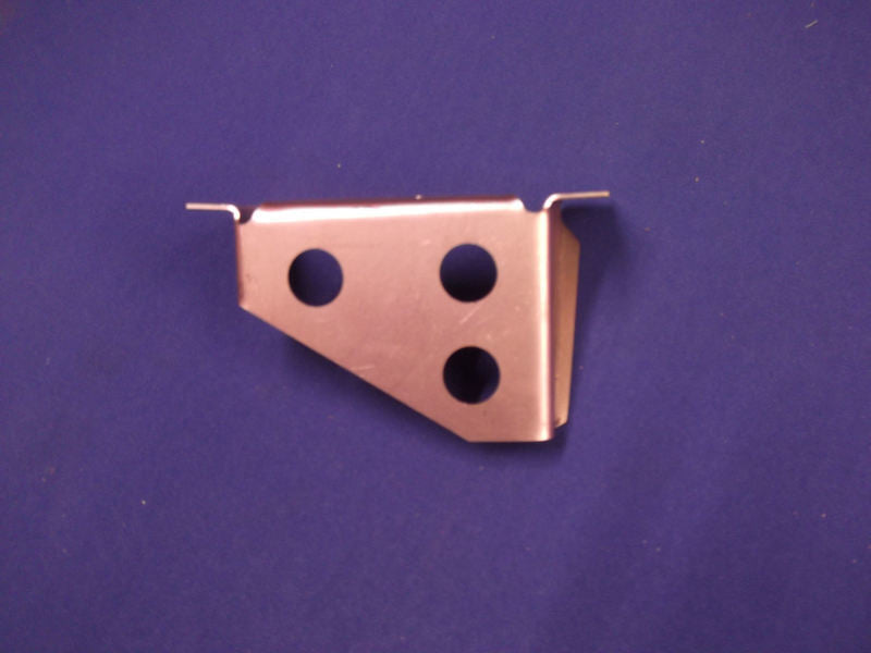 REAR FLOOR BRACKET LEFT HAND REAR – TRGB