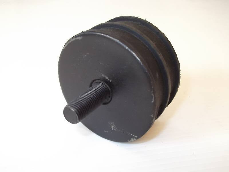 ROUND ENGINE MOUNT TR2-4A – TRGB