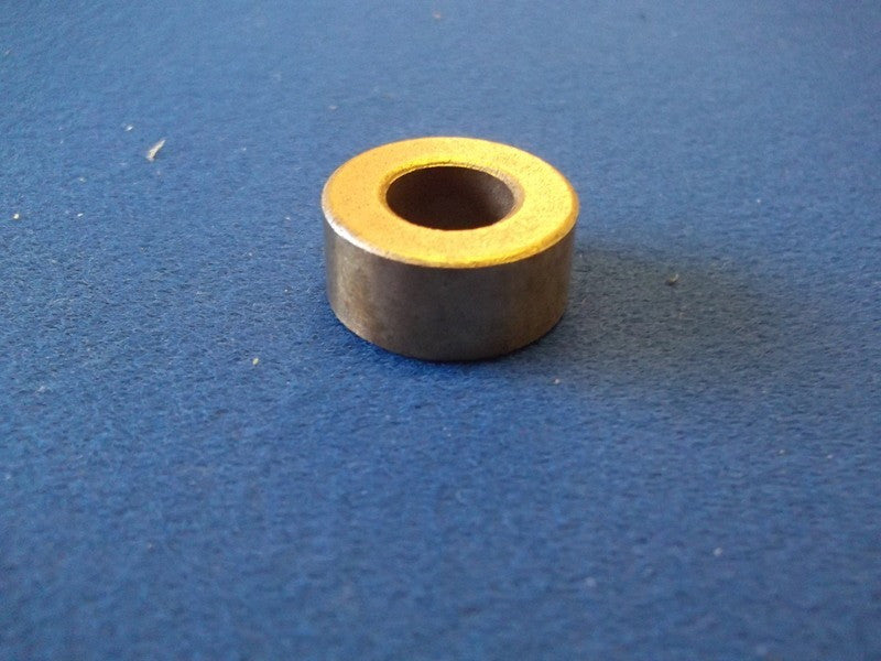 SPIGOT BUSH FITS TR6 FROM CP50,000 & CR MODELS – TRGB