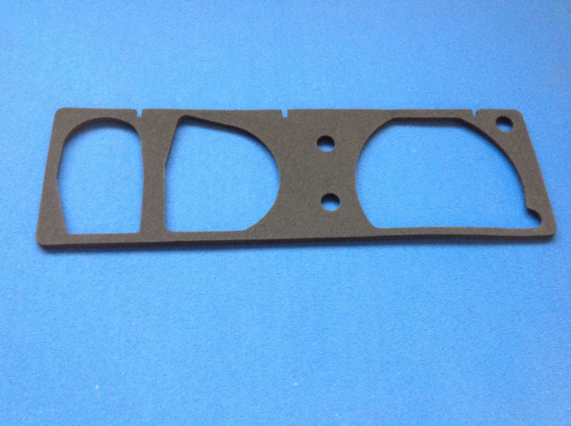 TR6 REAR LENS GASKET LARGE – TRGB